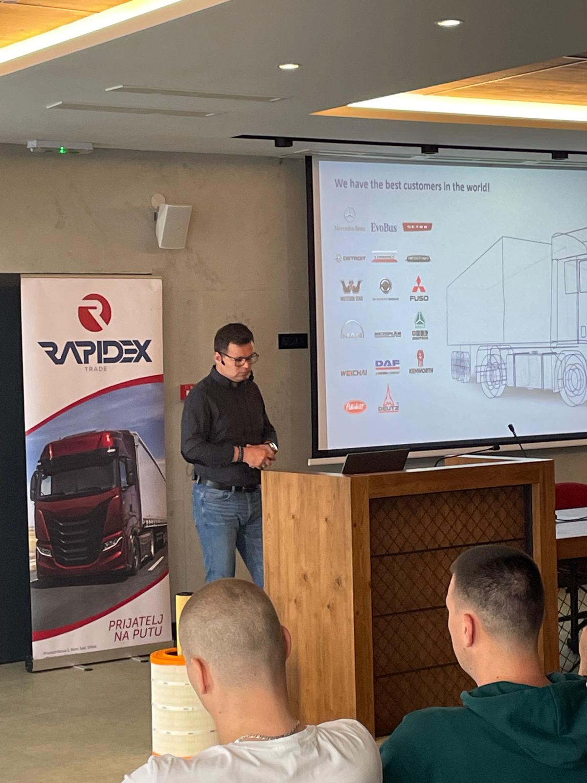 INSPIRING TEAM BUILDING EVENT WITH ENGAGING TECHNICAL PRESENTATIONS – Rapidex Trade